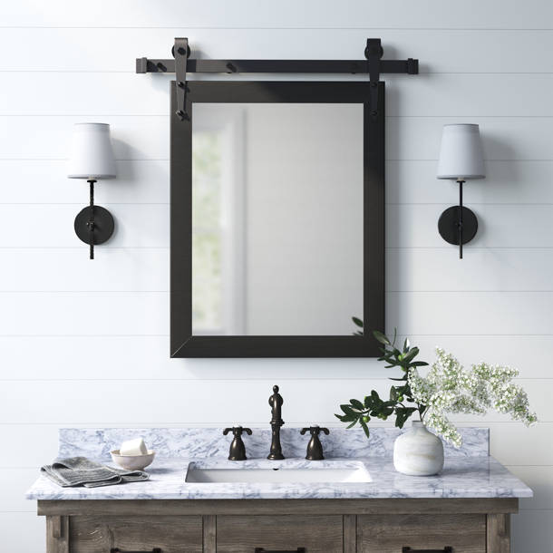Laurel Foundry Modern Farmhouse Clemmie 37 Free Standing Single